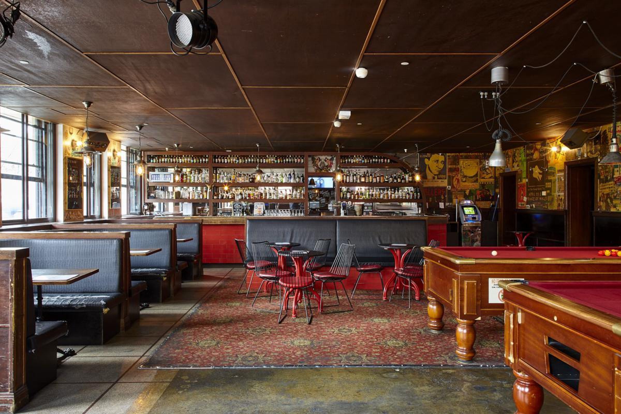 Prince Public Bar | IF Architecture